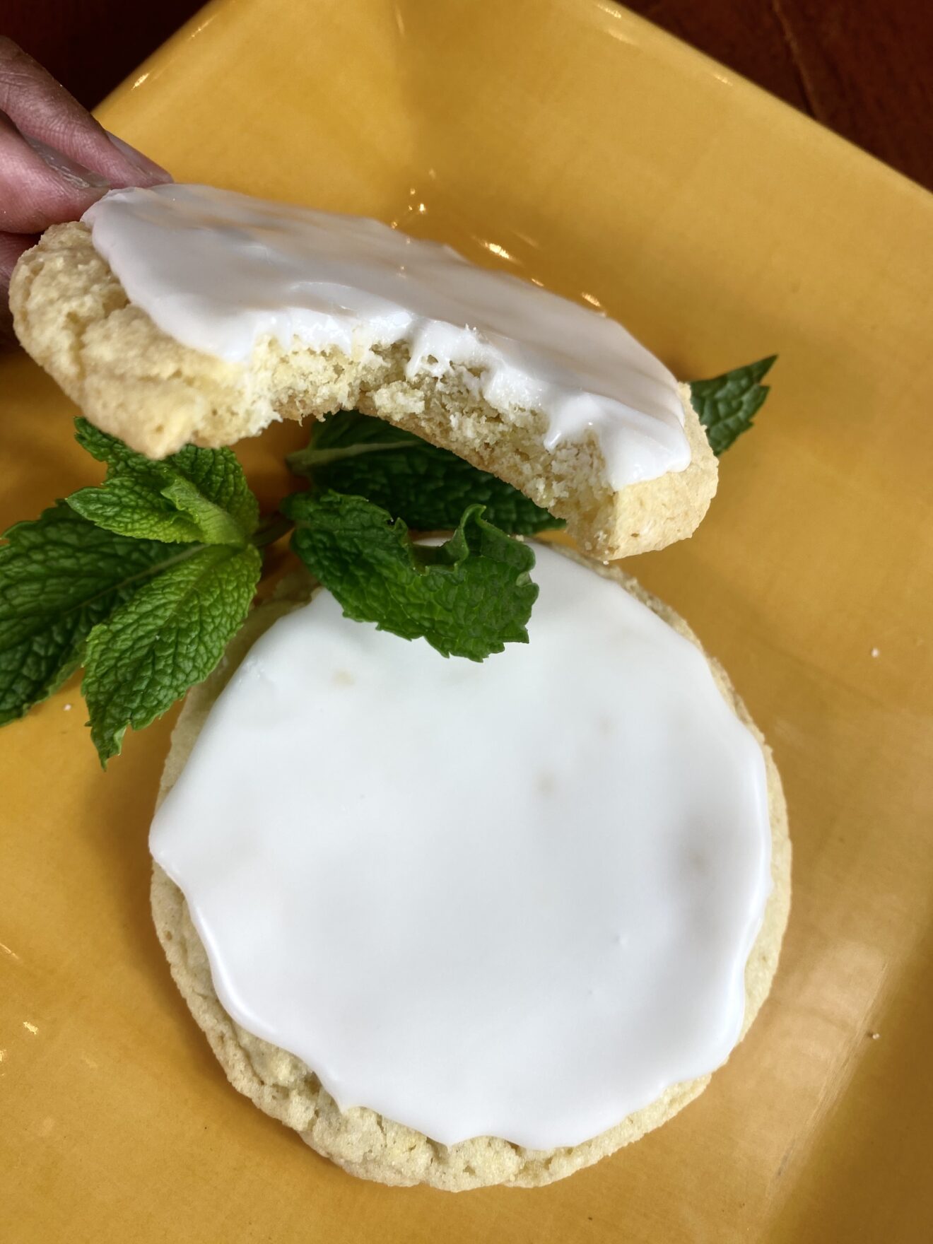 Iced Lemon Cookies - Harriett's Cooking
