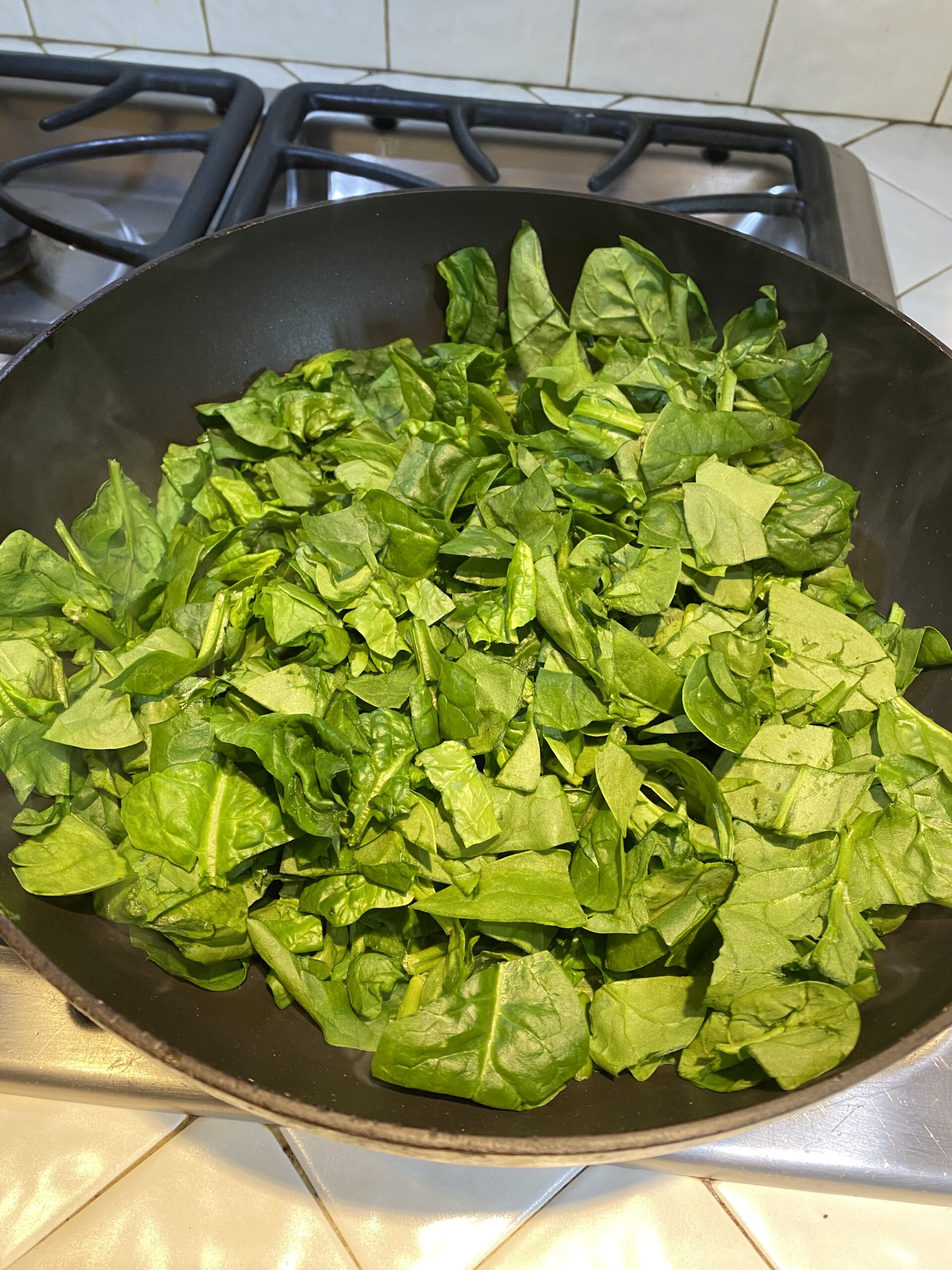 Customers’ Favorite Spinach Quiche - Harriett's Cooking